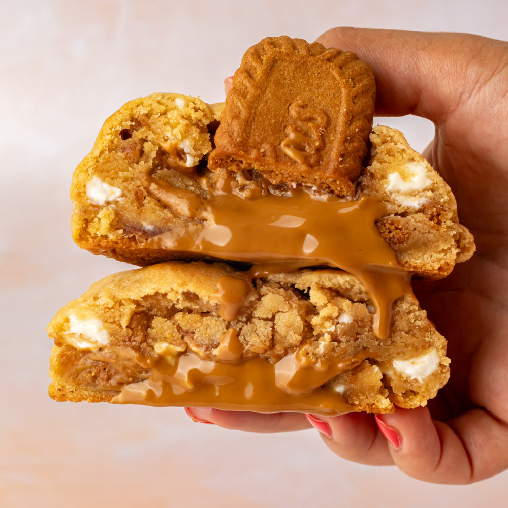 Order Best Seller NY Style Biscoff Cookies by Crème Bakery